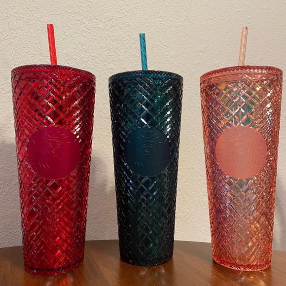 Starbucks | Dining | Starbucks 22 Winter Holiday Jeweled Venti Cold Cup ...